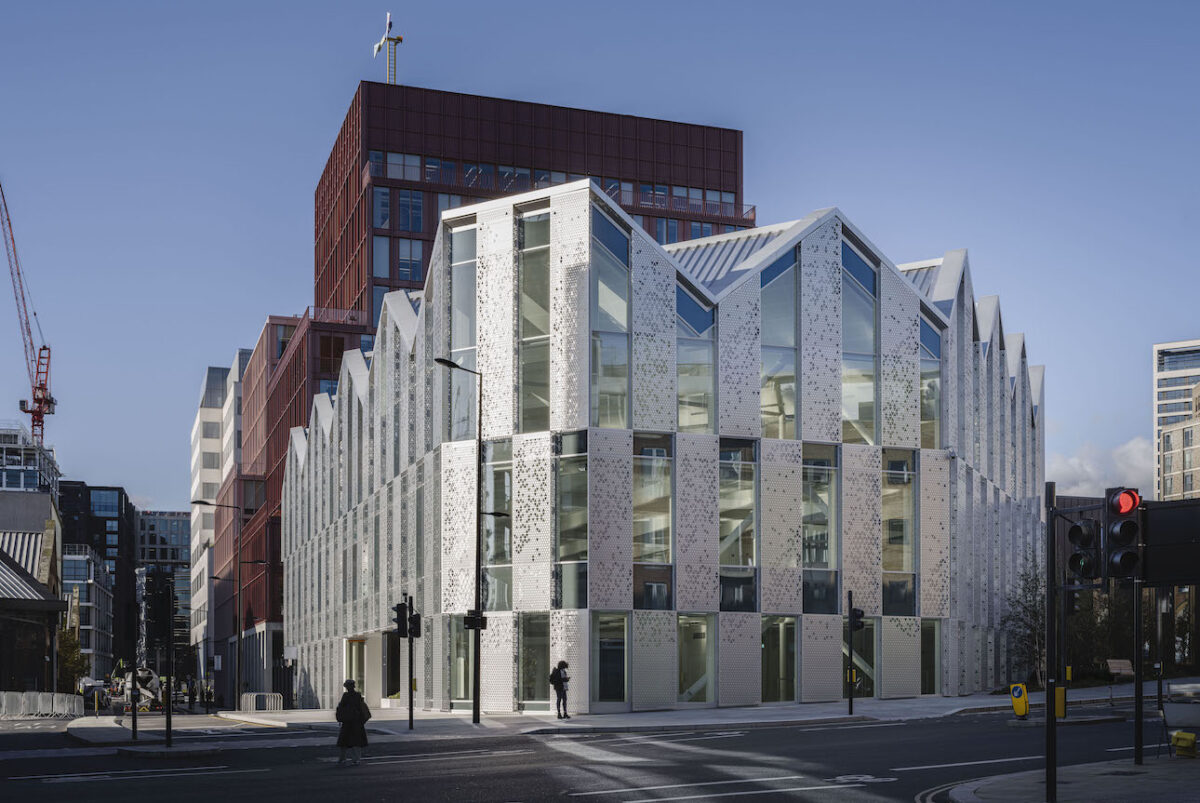 Coffey Architects completes silver office building in King's Cross ...